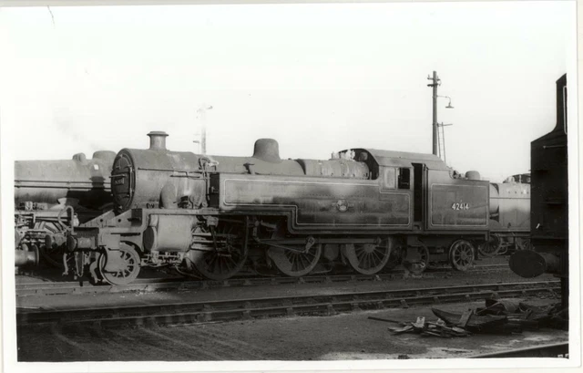 AB-5 BRITISH RAILWAY Photograph 42414 @ Carnforth 30-8-1964 £3.00 ...