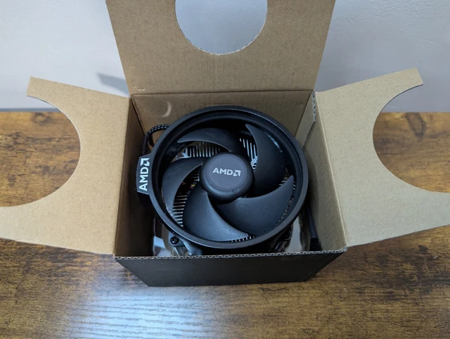 AMD WRAITH SPIRE CPU Cooler AM4 Socket 4-pin CPU Fan With Heatsink £12. ...