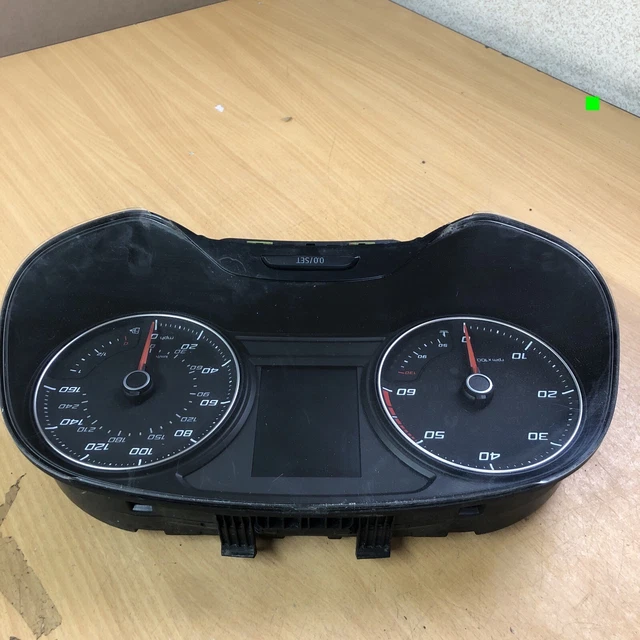 SEAT LEON FR Mk3 2013-2017 Instrument Speedometer Clock 5F0920960J £30. ...