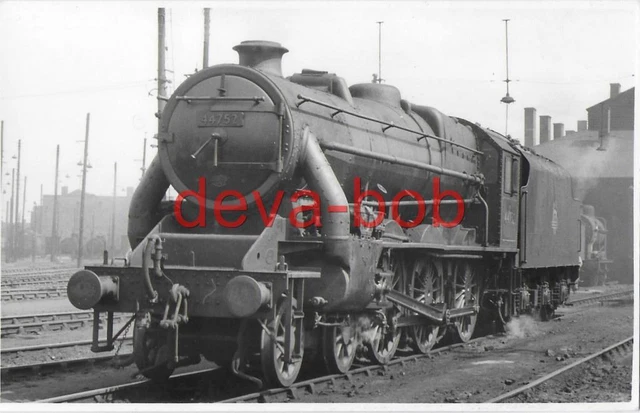 RAILWAY PHOTO LMS Black 5 44752 Willesden Shed 1958 Stanier Caprotti 4 ...