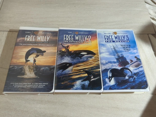 FREE WILLY TRILOGY VHS Lot 1 2 3 Clamshell Warner Bros Movies Adventure ...
