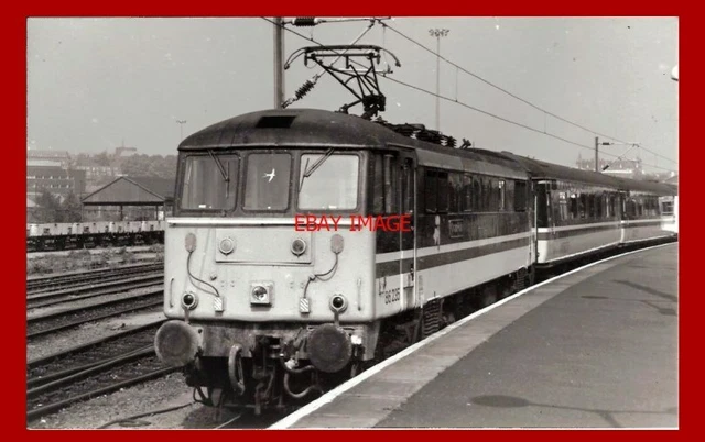PHOTO BR Electric Class 86 Loco No 86235 £1.45 - PicClick UK
