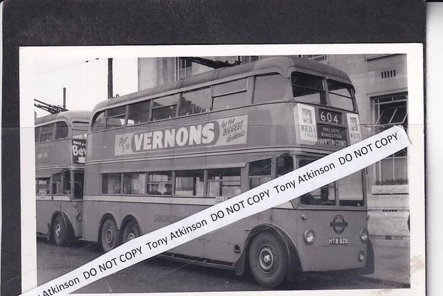 LONDON TRANSPORT - Q1 Type Trolley Bus No. 1828 @ Wimbledon - Photo ...
