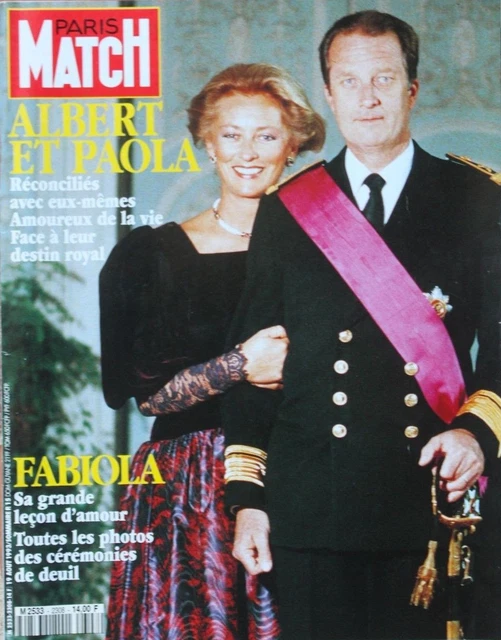 PARIS MATCH N° 2308 - Charles Monzon reçoit Alain Delon / Giorgio ...