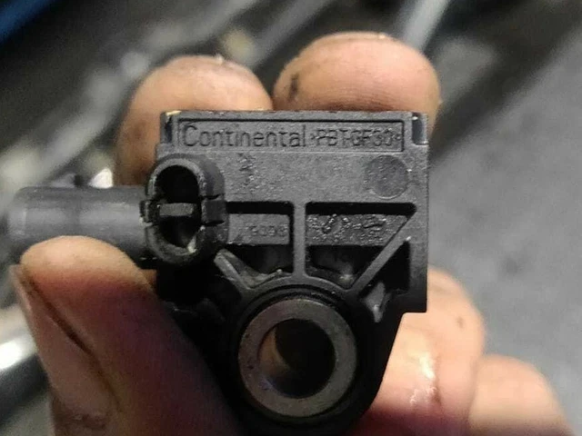 VW MK7 GTD Golf Bonnet Catch Sensor £25.00 - PicClick UK