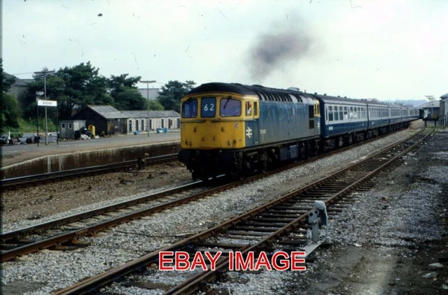 ORIGINAL 35MM SLIDE CLASS 33 LOCO NO 33048 AT YETMINSTER STATION 7/86 £ ...