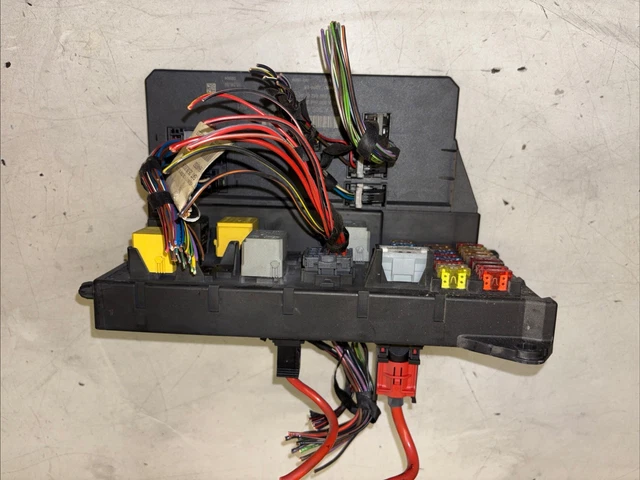 MERCEDES SPRINTER W906 Fuse Box Relay SAM Module Control Unit ...