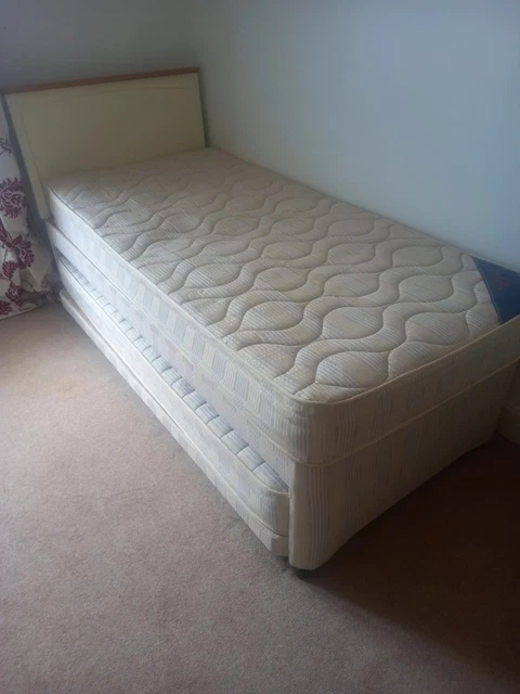 SINGLE BED WITH trundle with mattress £156.72 - PicClick UK
