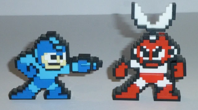 MEGAMAN CLASSIC 8-BIT Pixel Figures - Mega Man & Cut Man, Jakks Pacific ...