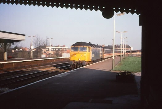 CLASS 47 - Original 35mm Railway Slide-Sold with Copyright - 47819? £1. ...