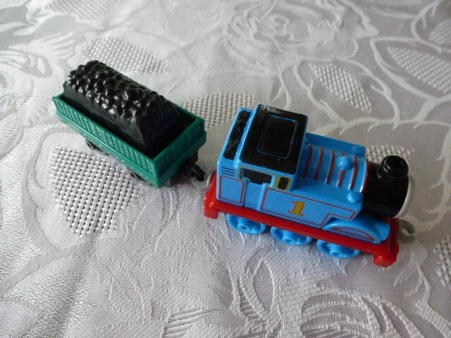 MATTEL THOMAS THE tank engine talking engine and wagon used £3.00 ...