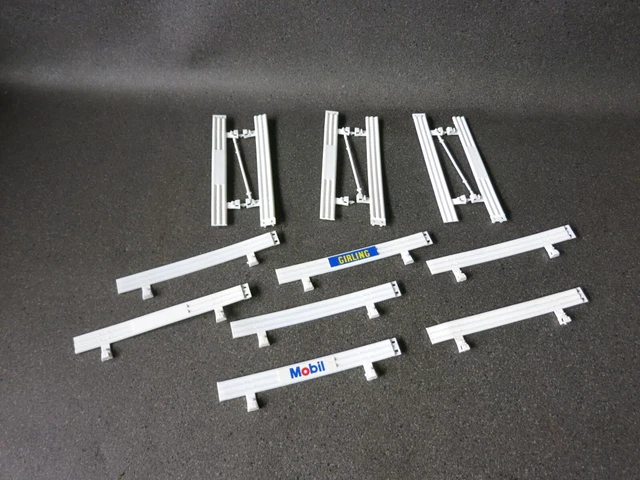 SCALEXTRIC CLASSIC TRACK Crash Barriers Fence ARMCO style White x 13 £7 ...