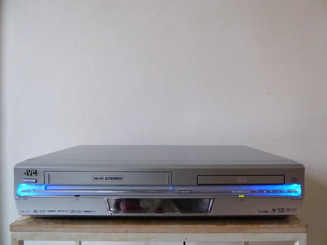 JVC HR-XV3 VCR VHS Recorder DVD Player Combo SVHS Playback (Working) No Remote £43.99 - PicClick UK