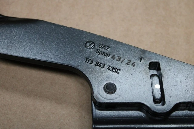 VW ID.BUZZ EBB EBJ Rail Guide For Sliding Door Left 1T3843435 C £41.47 ...