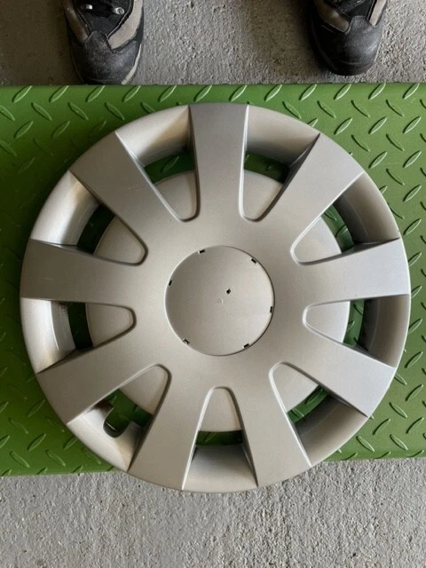 GENUINE MERCEDES SPRINTER Van 16" Wheel Trim Hub Cap Missing Badge £16. ...