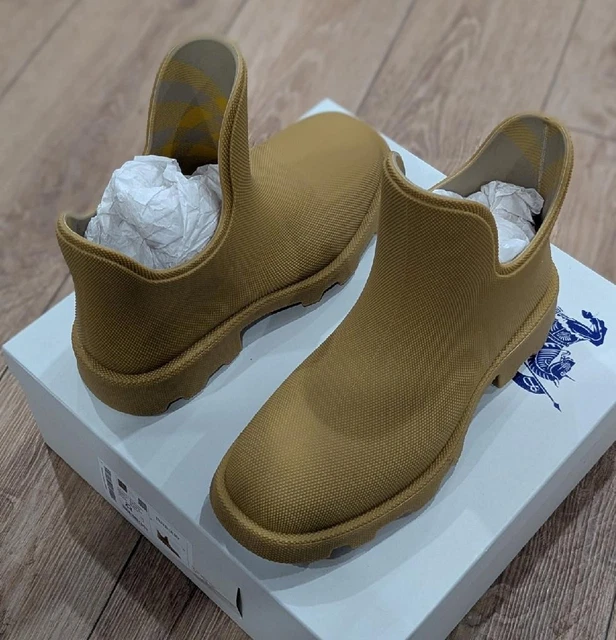 $820 MENS BURBERRY Pebbled Rubber Rain Ankle Boots Manilla 42 US 9 £258 ...