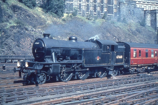 35MM RAILWAY SLIDE: COLOUR-RAIL: SC 552: CLASS V3: 67668 EUR 2,37 ...