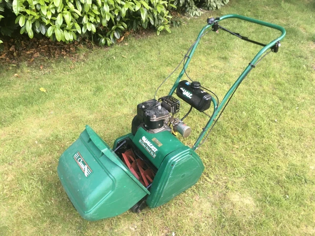 QUALCAST CLASSIC 35S Self Propelled Petrol Lawn Mower £75.00 - PicClick UK