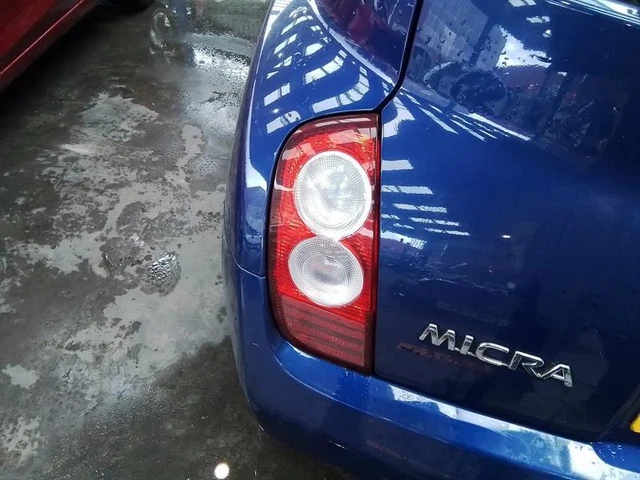 RÜCKLICHT NISSAN MICRA Mk3 (K12) 02-10 Se 3 Türige Schrägheck ...