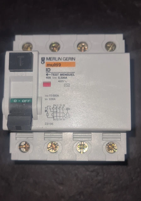 INTERRUPTEURS DIFFÉRENTIEL 40A 30mA - Merlin Gerin - 4 Pôles - Réf ...