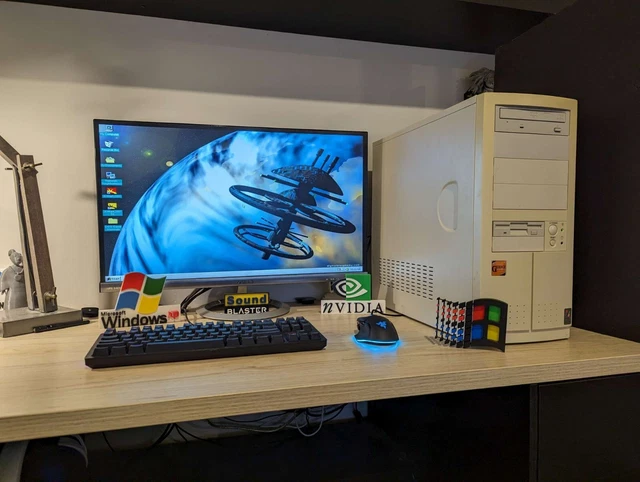 WINDOWS 98 / XP Retro Computer (Athlon XP 2000+, 768MB, GeForce 4 MX440 ...