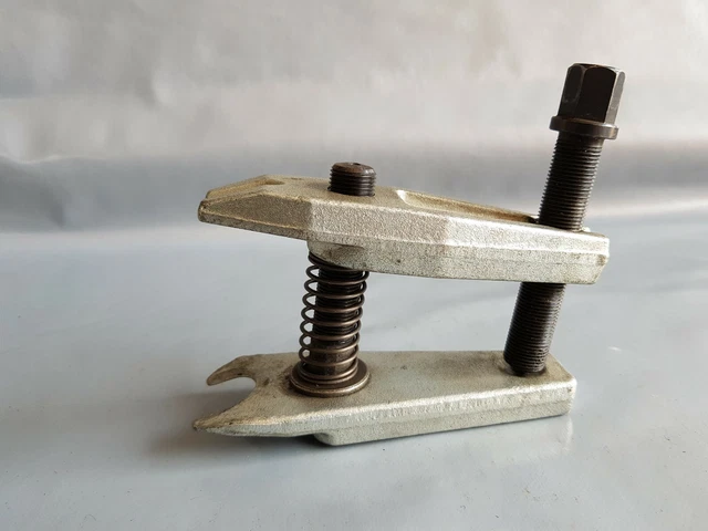 ORIGINAL VW AUDI T40010A Spezialwerkzeug Kukko Abzieher Kugelgelenk (R3 ...