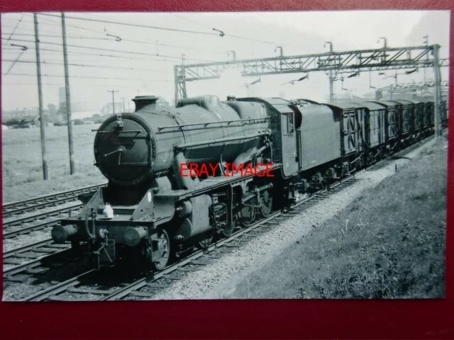 PHOTO LMS Class 8F Loco No 48018 North Of Stafford 1963 £2.00 - PicClick UK