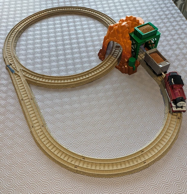 THOMAS THE TANK Engine Train Set.. Arthur At The Copper Mine £9.00 ...