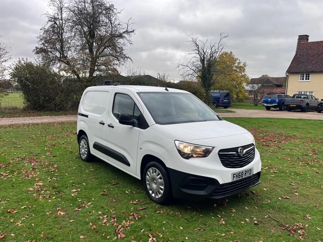 VAUXHALL COMBO CARGO 1.6 Turbo D EDITION VAN - FULL HISTORY - IN VC ...