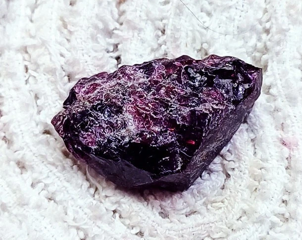 NATURAL RED GARNET Roh Locker Edelstein 48.85 Ct Mit Gratis Geschenk ...