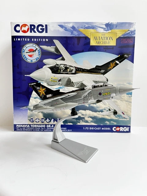 CORGI AA33621 PANAVIA Tornado GR.4ZD716 RAF Tornado Finale No. 31 Sqn ...