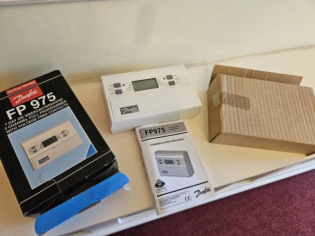 DANFOSS FP975-2H 230V 2-Channel Programmable Thermostat - White ...