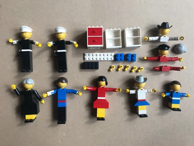 VINTAGE LEGO BUNDLE - 1970s Figures Family Police 256 200 Kitchen ...