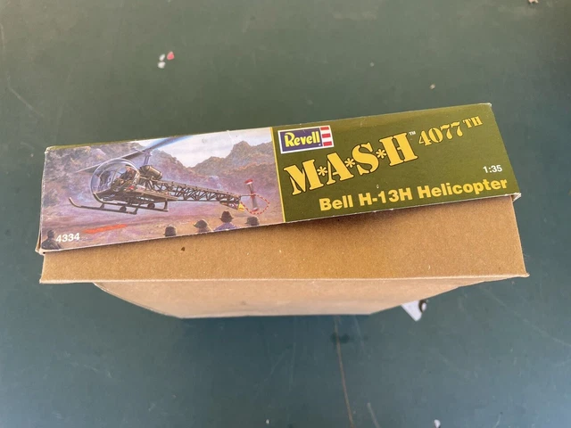 REVELL MASH 4077TH Bell H-13 Helicopter Model Kit # 4334 Sealed , 1994 ...