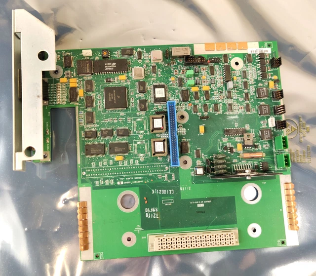PERKIN ELMER LAMBDA 35 UV/VIS Spectrophotometer Main Board PCB L6009014 ...