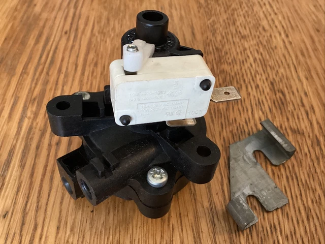 VAILLANT TURBOMAX VUW GB 242e/282e Flow Switch (NEW VERSION, NOT THAT ...