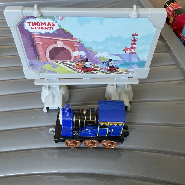 THOMAS & FRIENDS Trackmaster Push Along Train - Rajiv - Mattel - Fisher ...