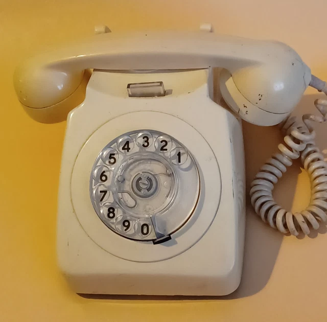 VINTAGE ROTARY dial telephone in cream for restoration £24.99 - PicClick UK
