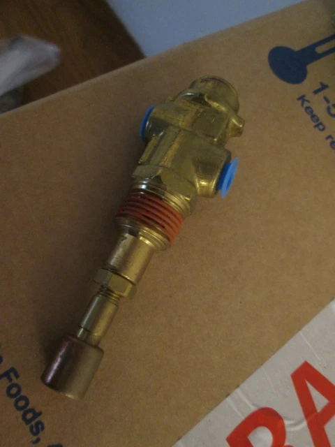 LEYLAND OLYMPIAN RADIATOR Shutterstat New Old Stock Leyland Part ...