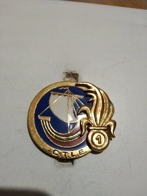 INSIGNE 1° RE CTLE Paris 1985 émail FIA Légion Etrangère EUR 15,00 ...