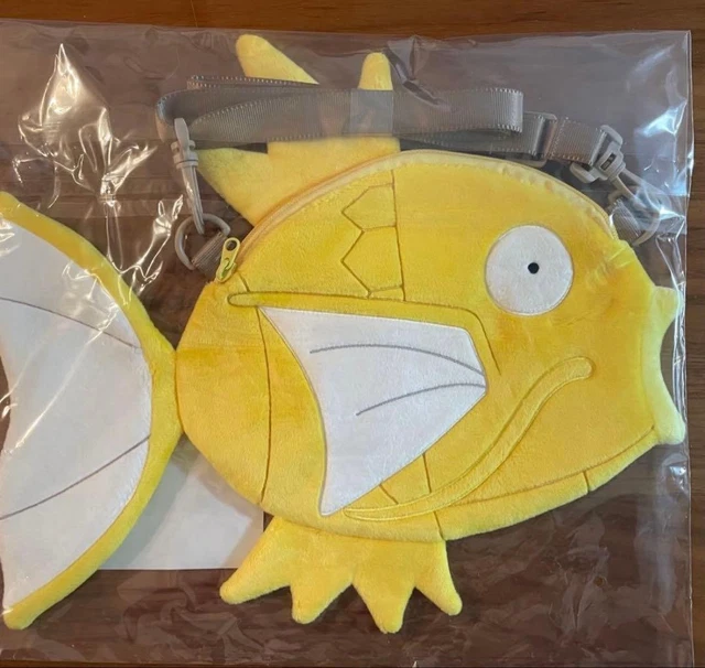 POKÉMON CENTER LIMITED Pika Pika Box 2026 Magikarp gold Shoulder bag ...