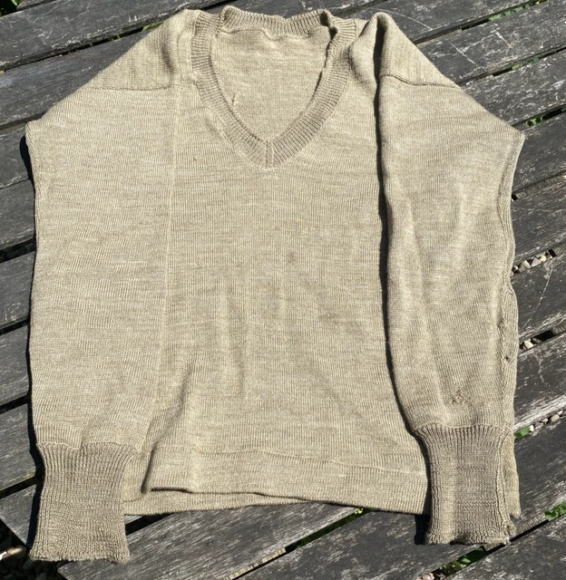 ORIGINAL BRITISH ARMY Jumper (like WW2); size small -approximately 32 ...