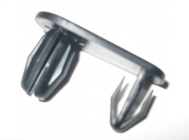 BMW E60 E61 E63 E64 Chassis Splash Shield Bolt Clip Nut 07147130337 New Genuine $37.16 - PicClick AU