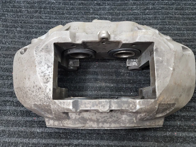 2016+ MERCEDES-BENZ W213 W253 GLC E-Class AMG 4 Piston Front LEFT Brake ...