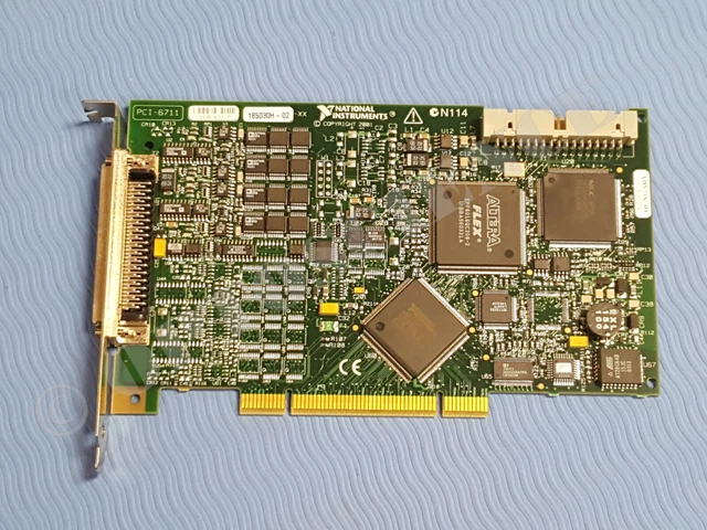 SCHEDA NATIONAL INSTRUMENTS PCI-6711 NI DAQ, uscita analogica ad alta ...