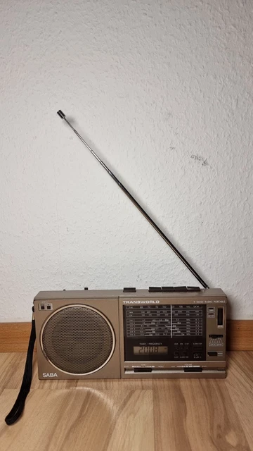 SABA TRANSWORLD 9 Band Radio Portable Transistorradio Display UKW Retro ...
