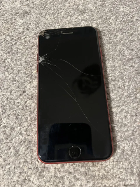 IPHONE SE 2020 Second Edition Cracked Screen Functional £38.16 ...