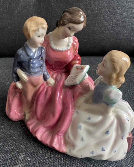 ROYAL DOULTON THE Bedtime Story Figurine (HN2059), Made in England ...