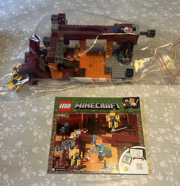 LEGO MINECRAFT: THE Blaze Bridge (21154) - 99% Complete To Be Safe £19. ...