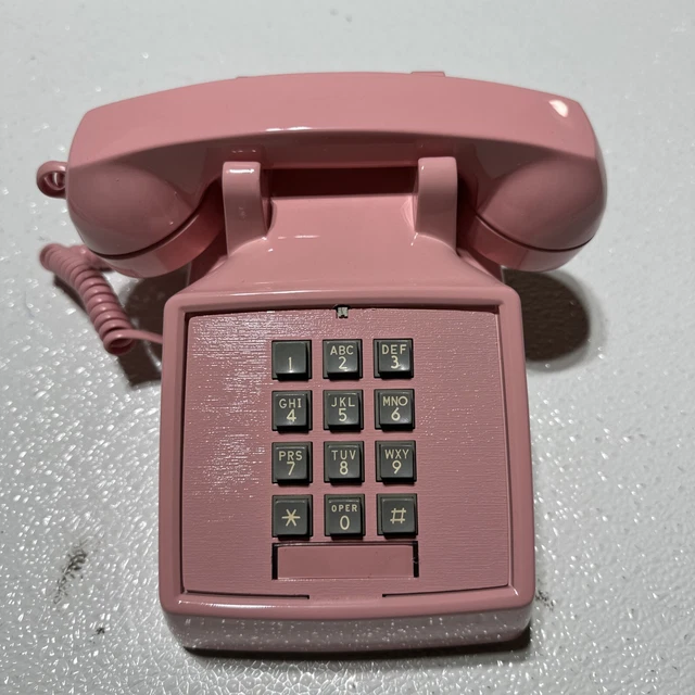 IIT BELL SYSTEM Western Electric 2500SM PINK Desktop Push Button Phone ...